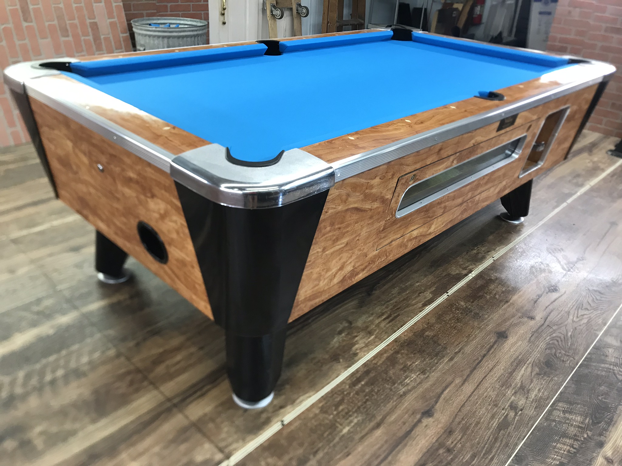 How Long Is A Bar Pool Table Brokeasshome How Long Is A Bar Pool Table Brokeasshome